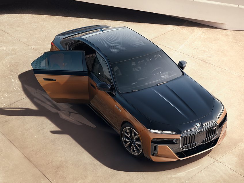 2025 BMW i7 M70 Luxury Sedan | Features & Specs